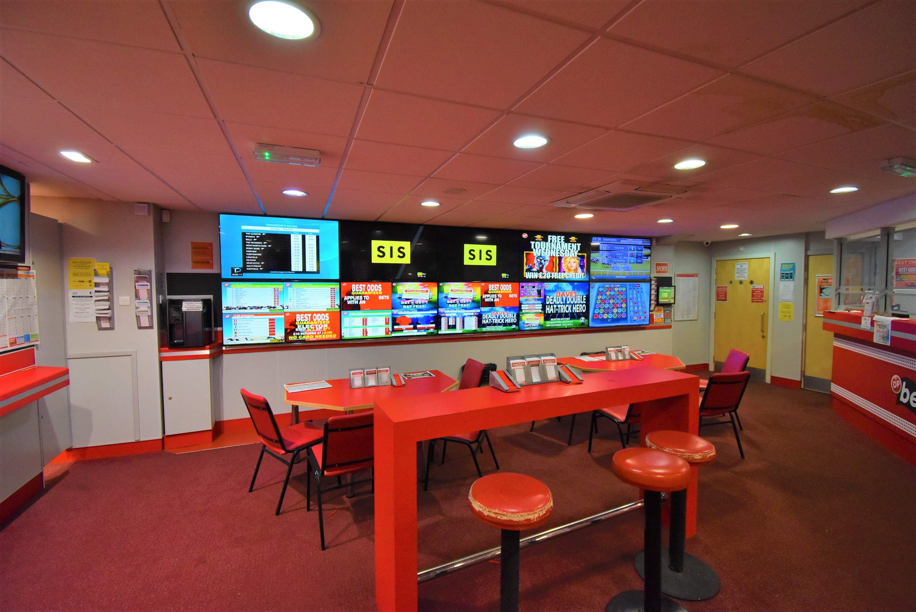 11 Lansdowne Road, Crumpsall, Manchester, M8 5SF – Dave Pluck Bookmakers