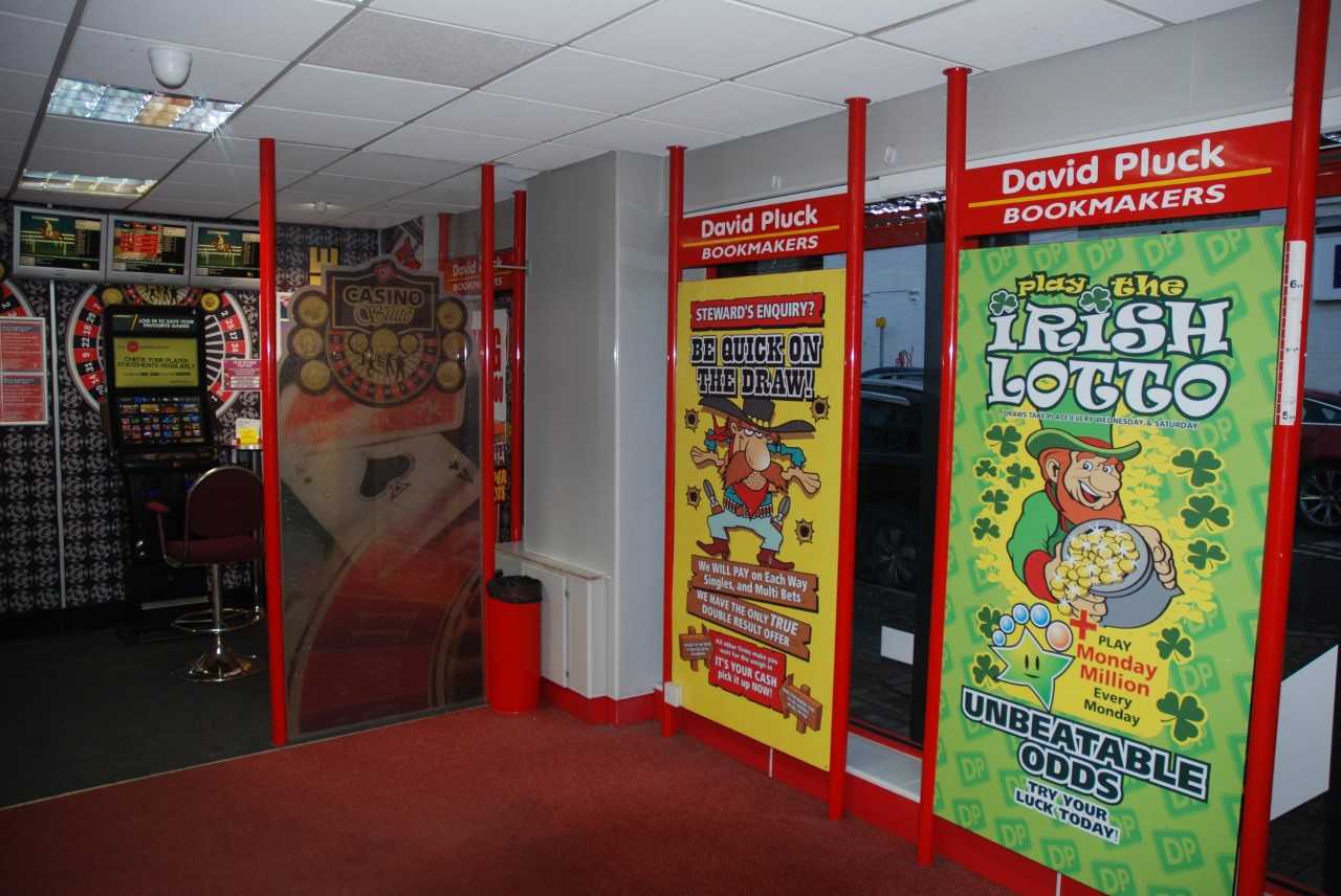 3/5 Frederick St, Widnes, WA8 6PF – Dave Pluck Bookmakers