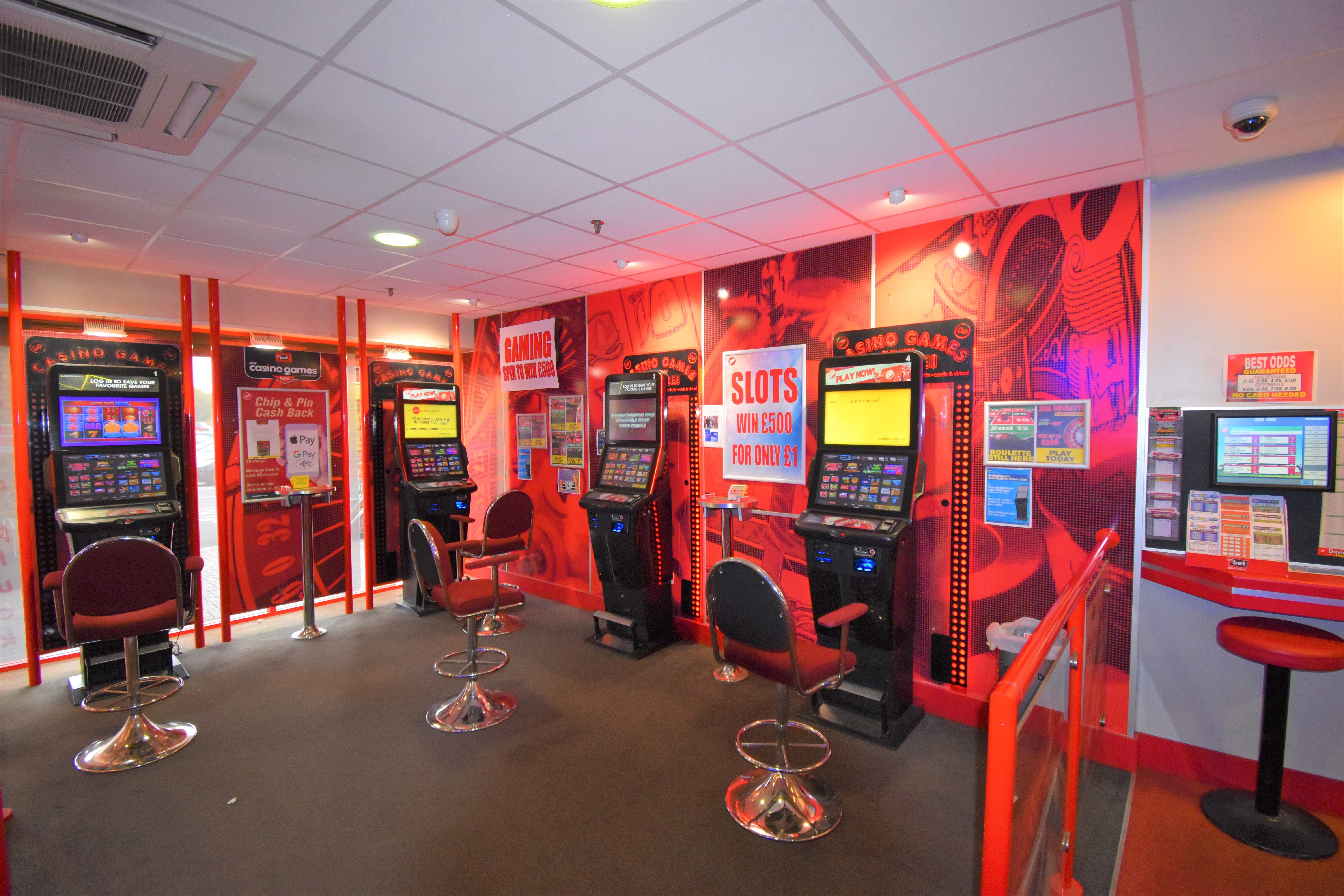 Unit 4, Westbrook Centre, Warrington, WA5 8UG – Dave Pluck Bookmakers