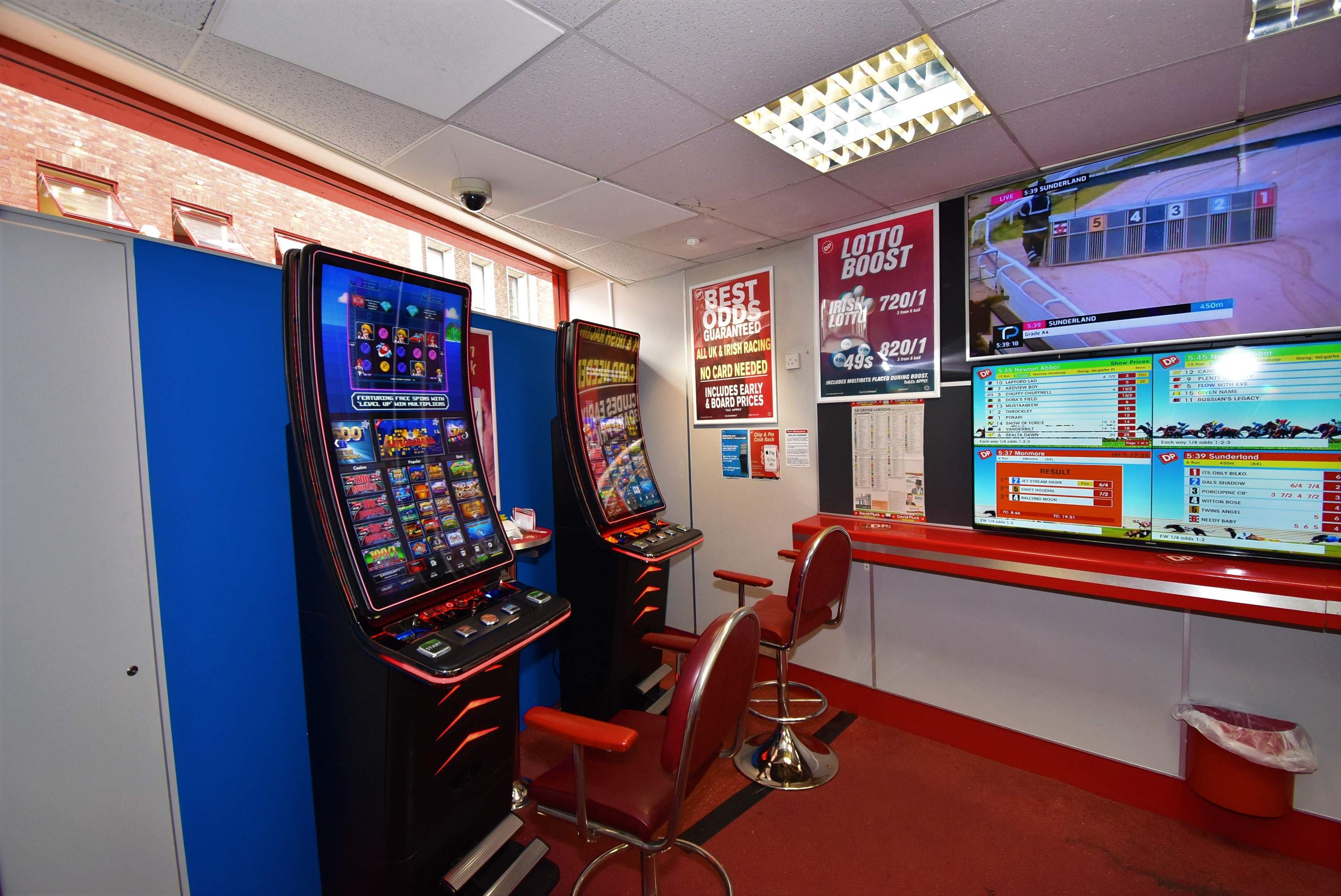 24/5 Orchard St, Preston, PR1 2EN – Dave Pluck Bookmakers