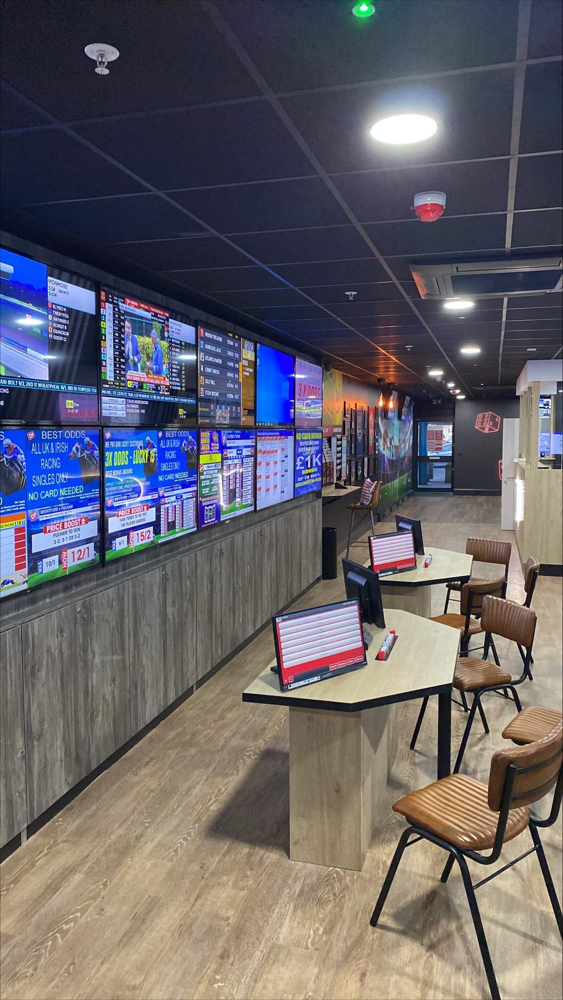 307 Stanley Rd, Bootle, Liverpool, L20 3LQ – Dave Pluck Bookmakers